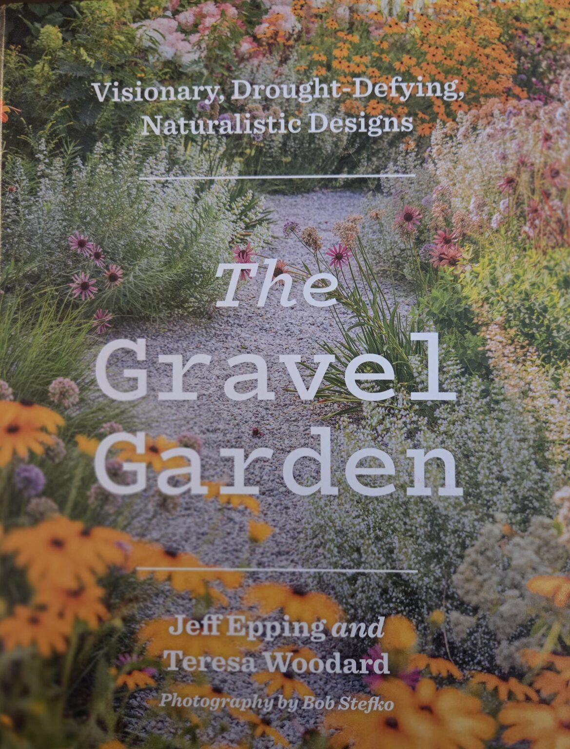 Gravel Gardens - A New Perspective - Welcome to Cottage in the Court